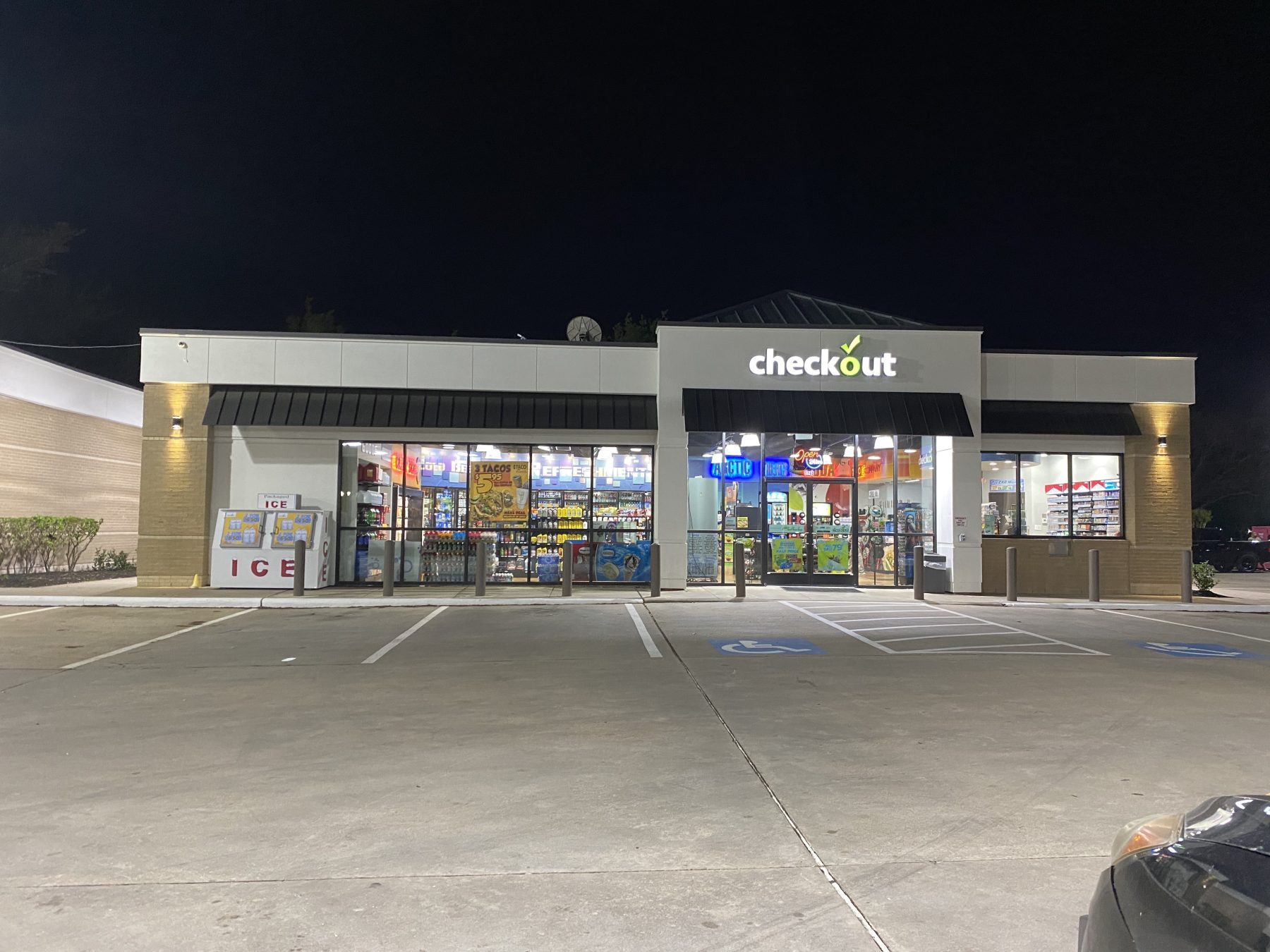 Random Retail: 4 Gas Stations, and Quite a bit more! – Houston Historic ...