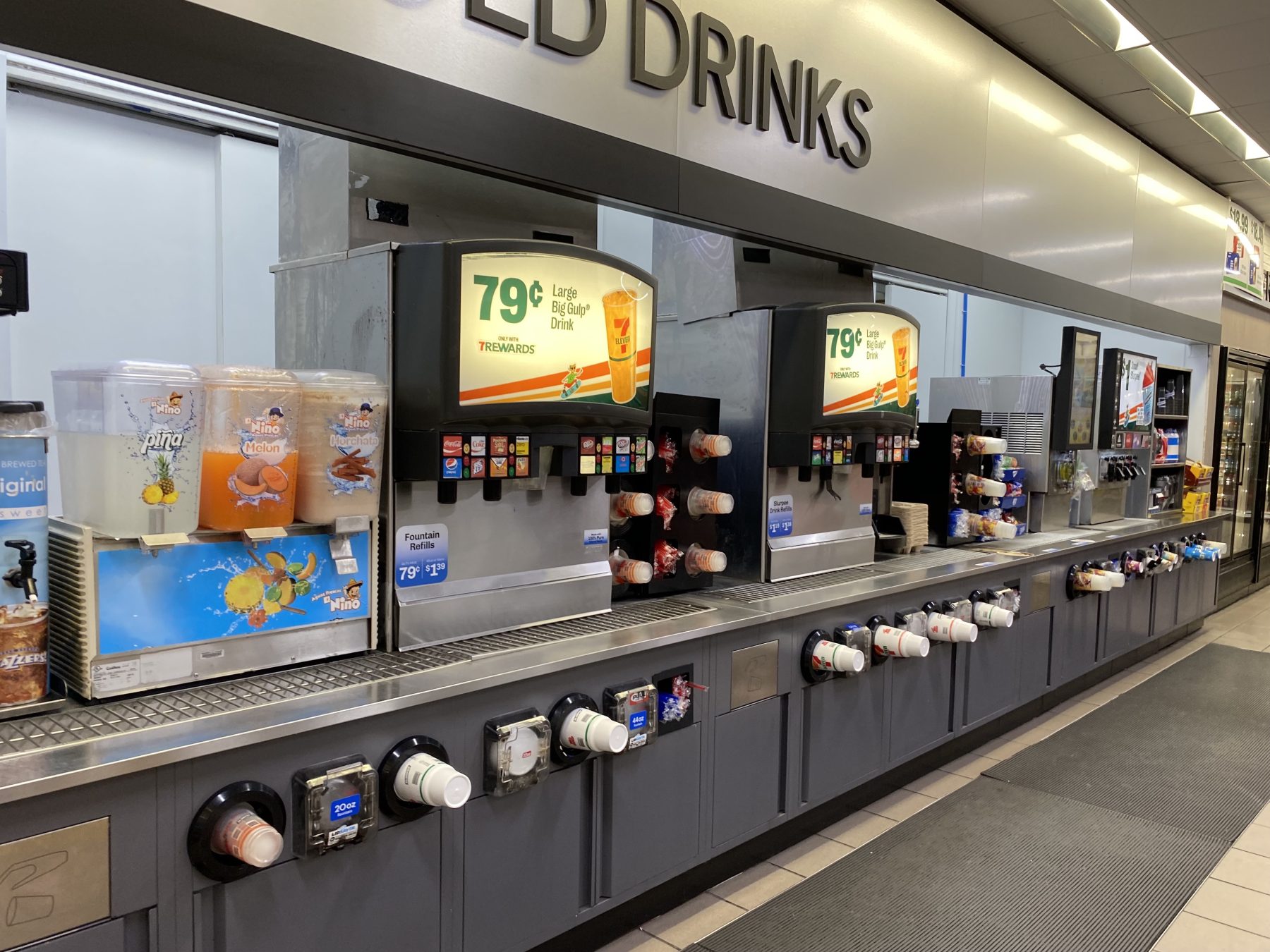 Stripes begin to fade as the 7-Eleven conversions push on – Houston ...