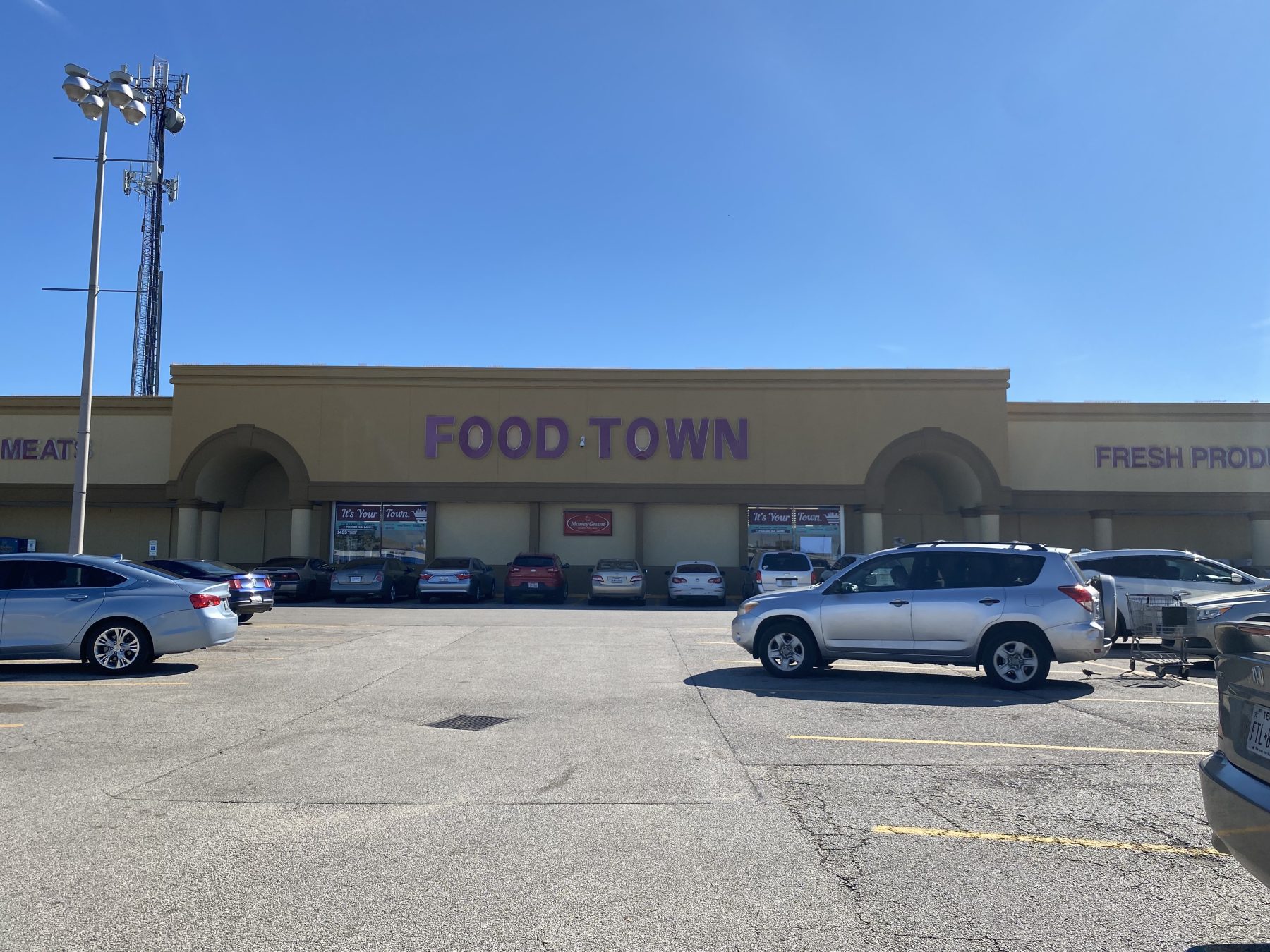 Food Town – Houston Historic Retail