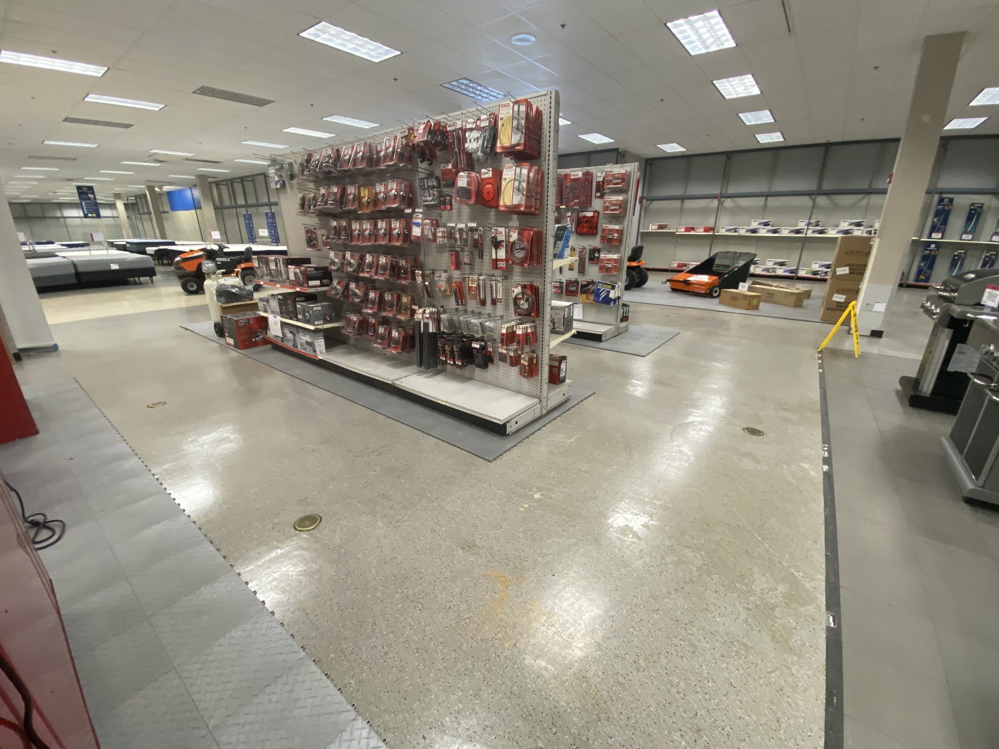 Sears Marcoplaza Mall location, reopens as a Hometown Store! – Houston ...