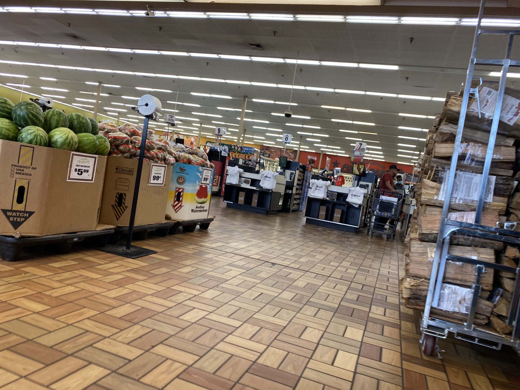 Randallsarama still the nicest grocery store in Inwood – Houston ...