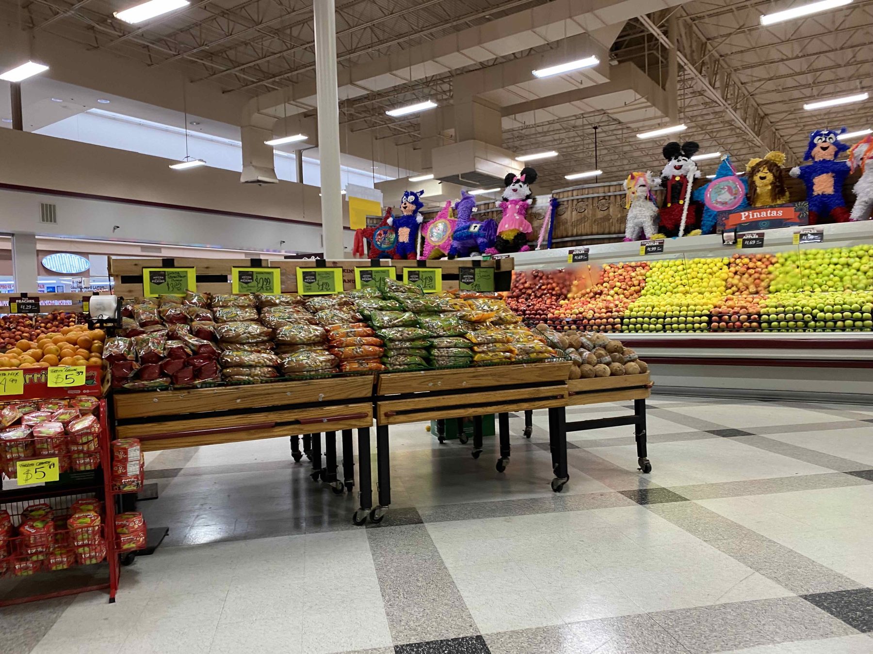 Part 2: Auchan tries to build roots, then along comes Food Town ...